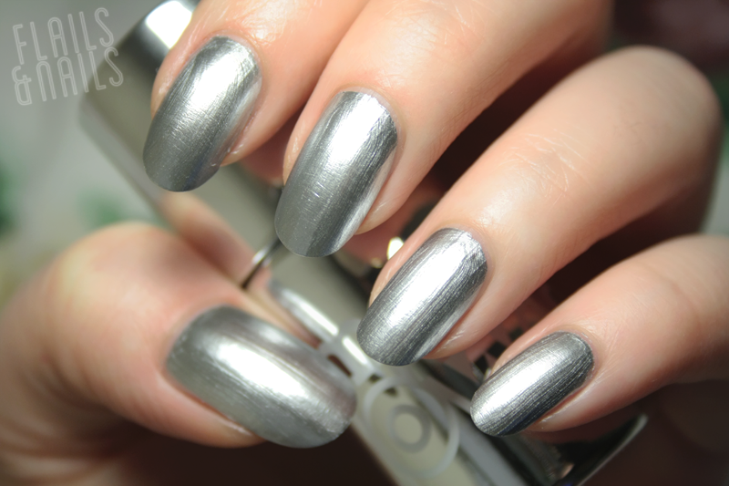 Models Own Colour Chrome Collection* Swatches and Review (Pink, Gold ...