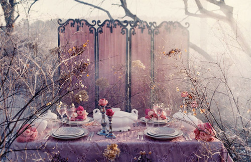 Table Couture: Monday Muse- Wonderland Bliss!