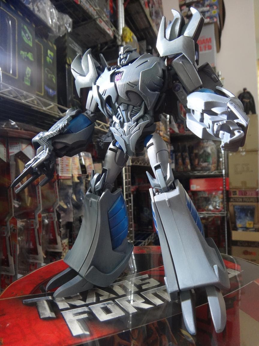 JUST Custom Toy: Repainted Transformers PRIME Voyager Megatron