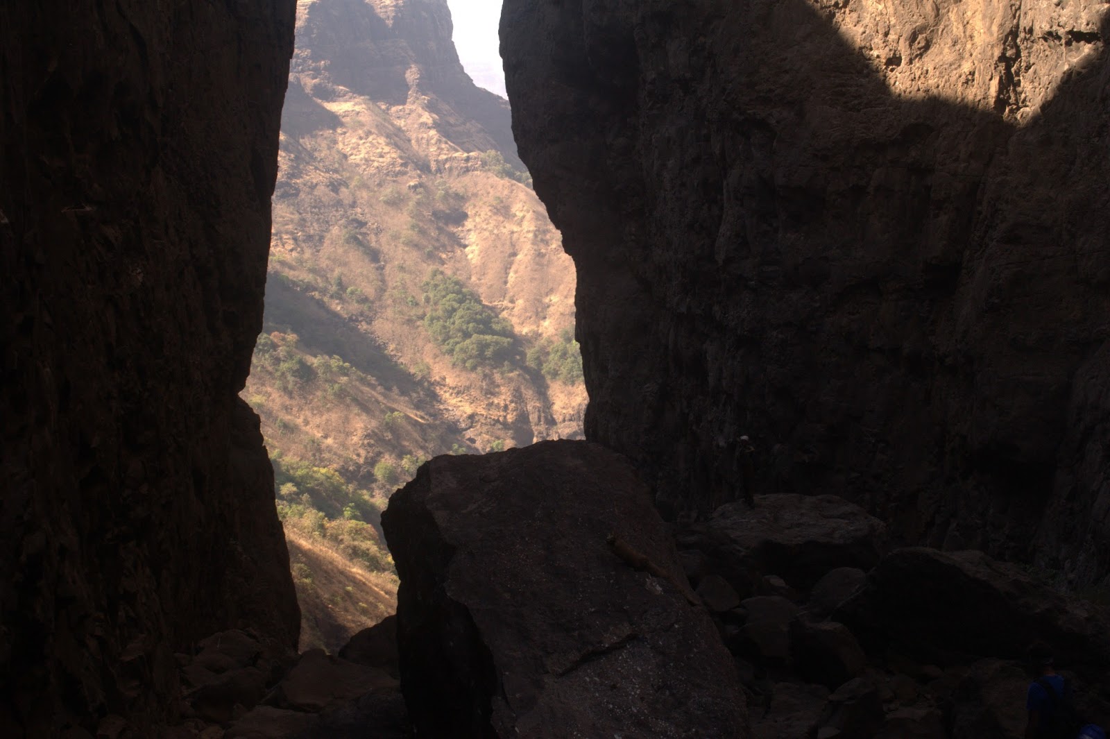 Valley of Shadow (Sandhan Valley): Valley of Shadow (Sandhan Valley ...