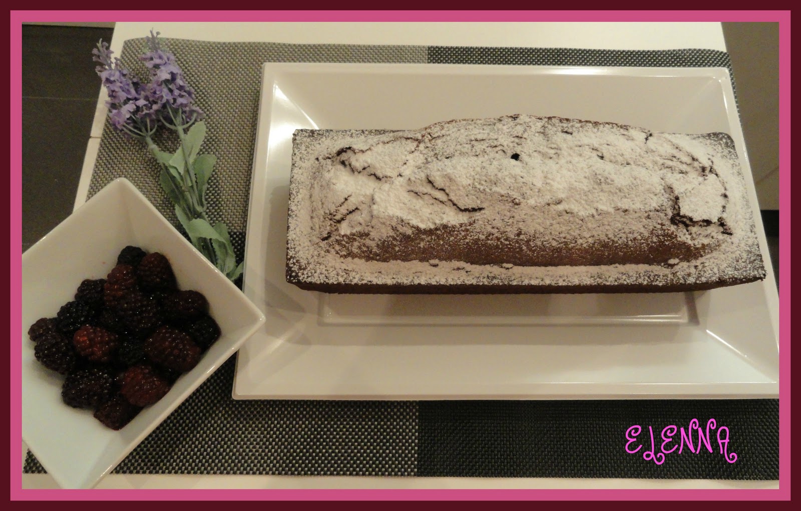 MI MADRE " la mejor cocinera del mundo ": CAKE DE MORAS Y CHOCOLATE