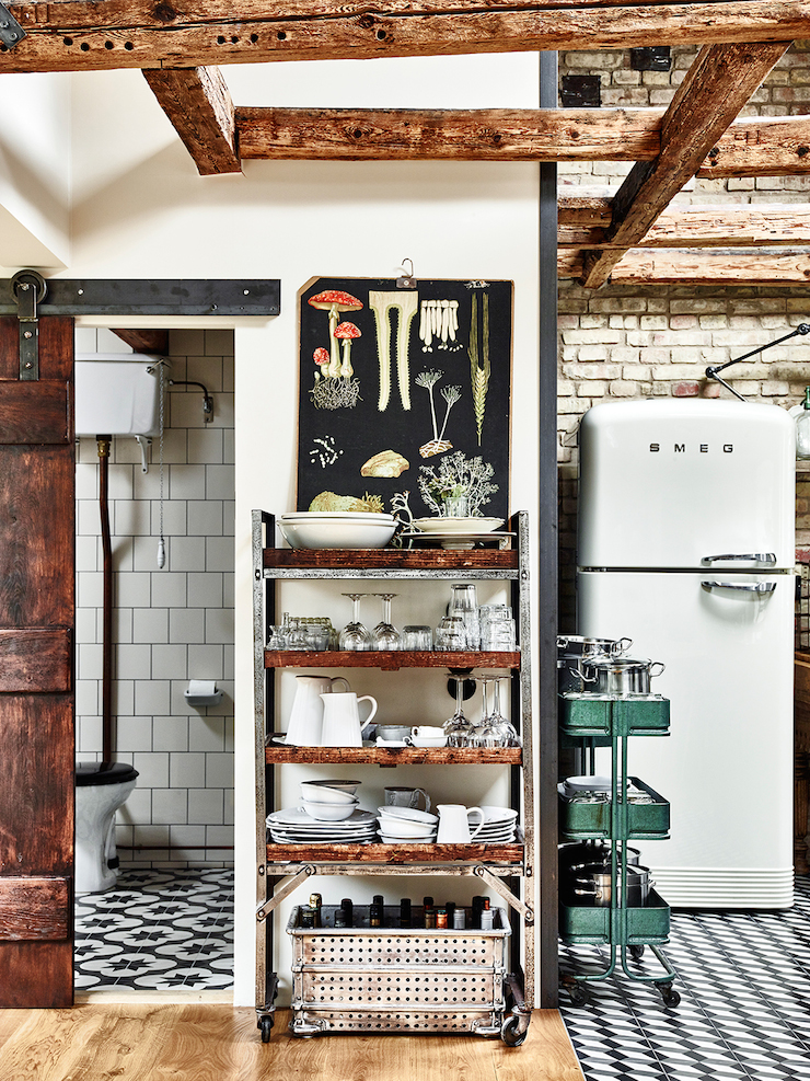 Eclectic country style Swedish apartment