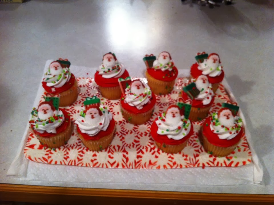 Brandi Crocker: Candy Tray for Christmas