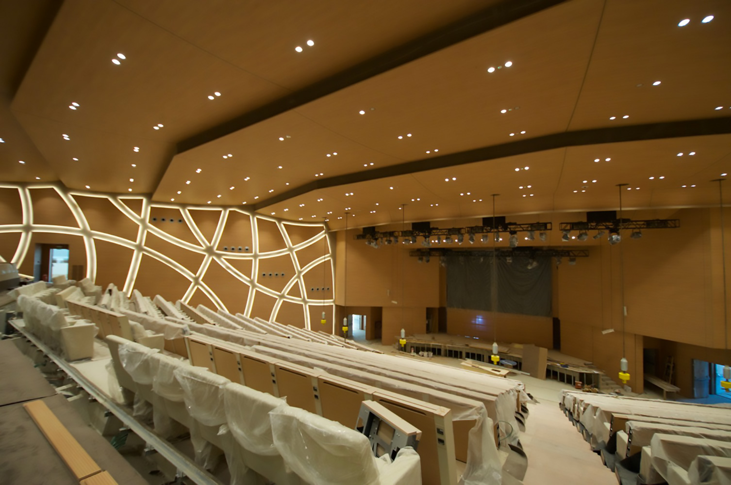 قصر المؤتمرات الدولي بنادي الصنوبر البحري بالجزائر العاصمة CIC Centre ...