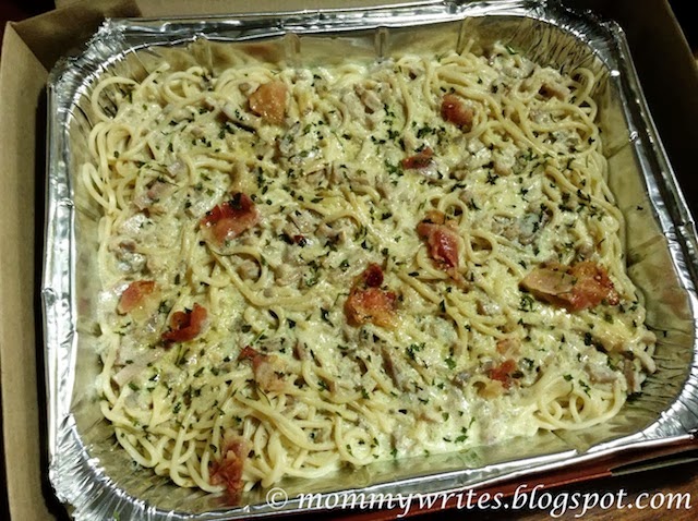 Greenwich Makes All-Time Favorites Better: The Hawaiian Overload Pizza ...