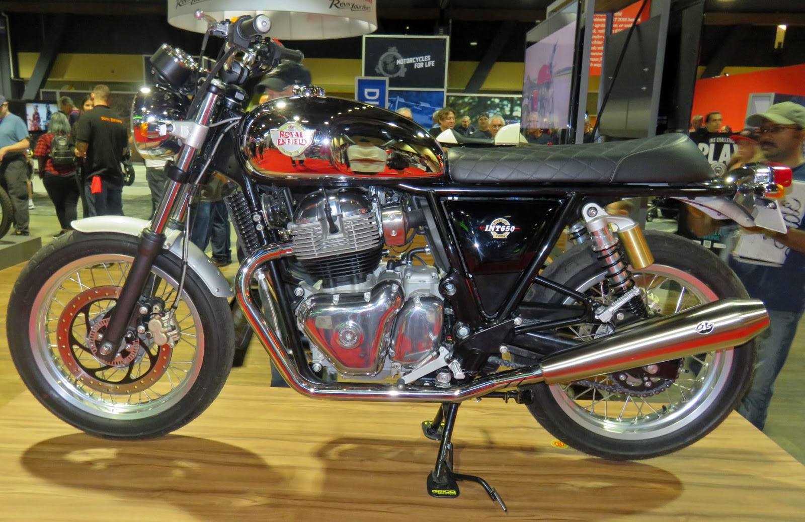 RoyalEnfields.com: Photos of the new Royal Enfield Interceptor 650 twin