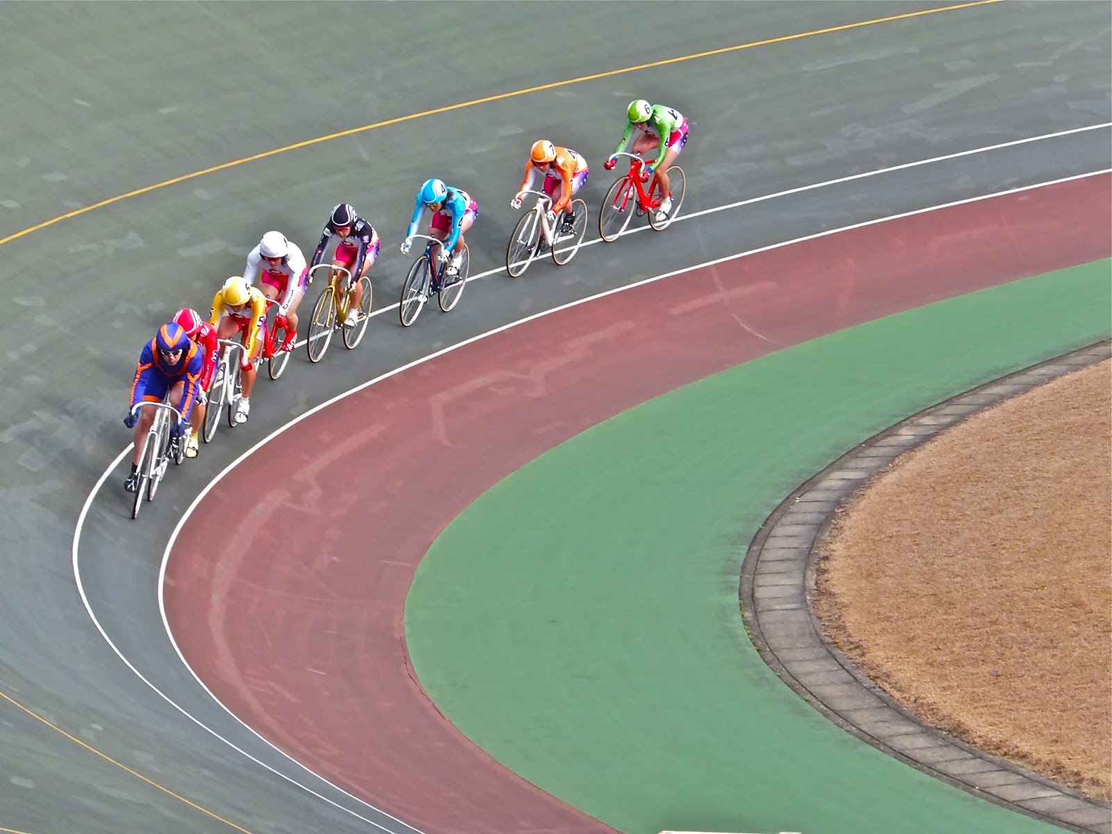 Kinki Cycle: Girl's Keirin Race At Nara Keirin