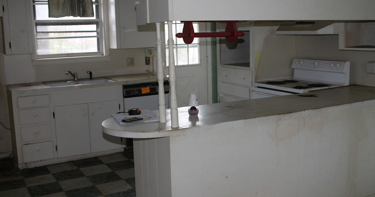 Two Story Sister: WWYWW