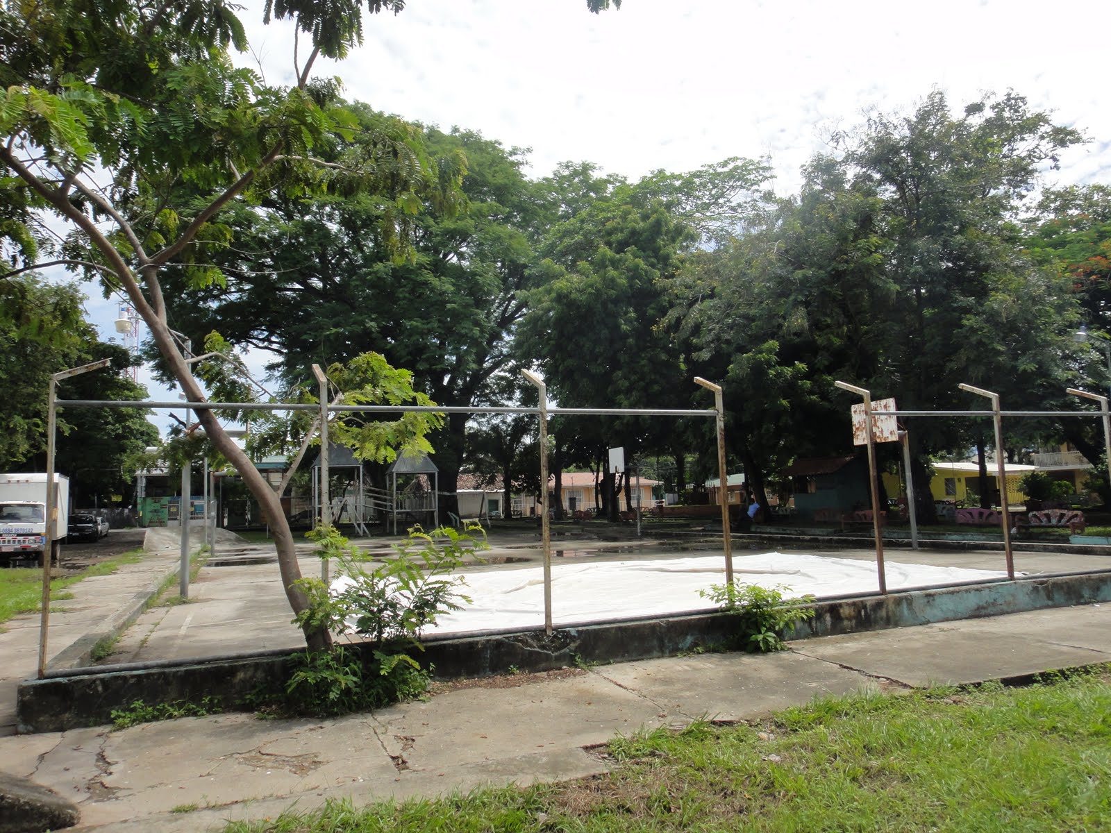 Emily's Adventures in Costa Rica: Liberia: Around Town