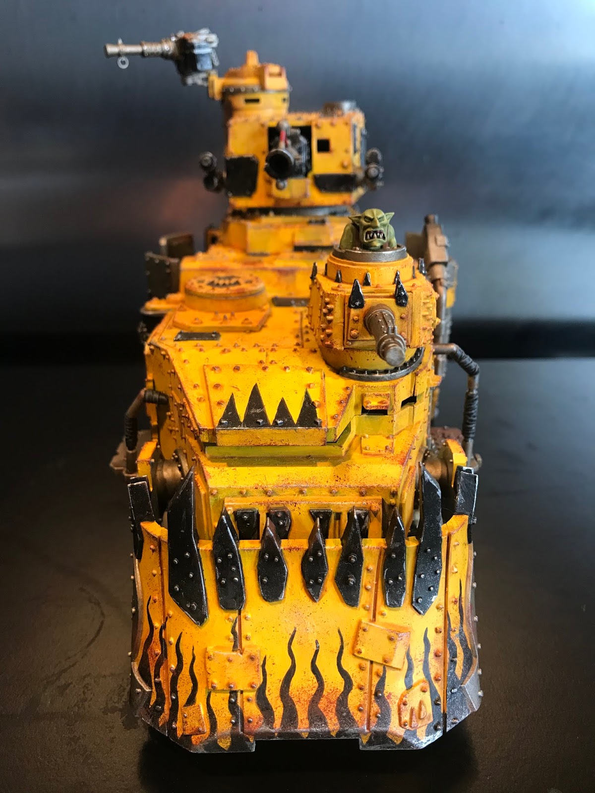 Battle Bunnies: Bad Moon Orks: Battlewagon