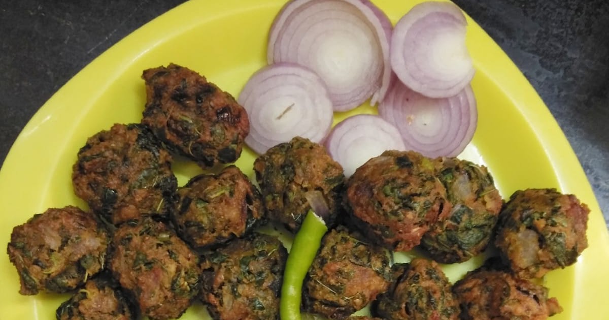 Totakura ( Amarnath Leaves) pakodi