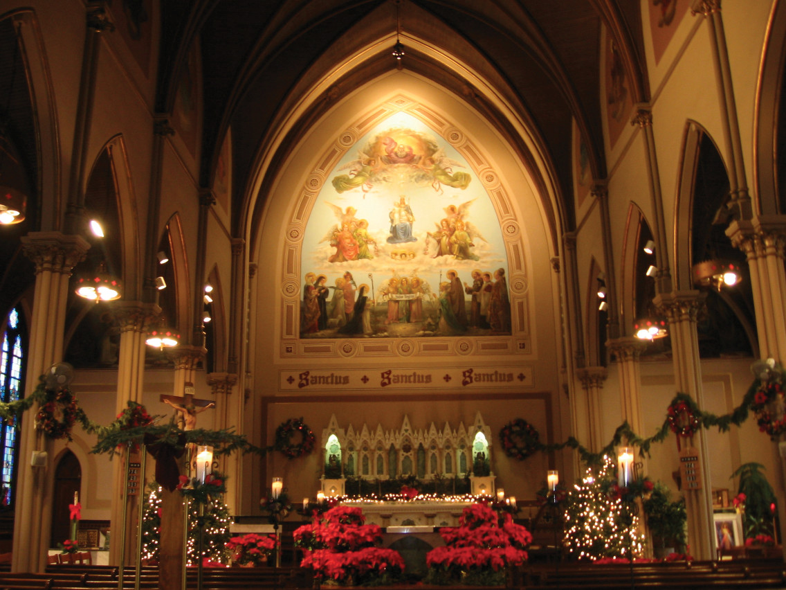Christmas Wallpapers and Images and Photos: Christmas church decoration ...