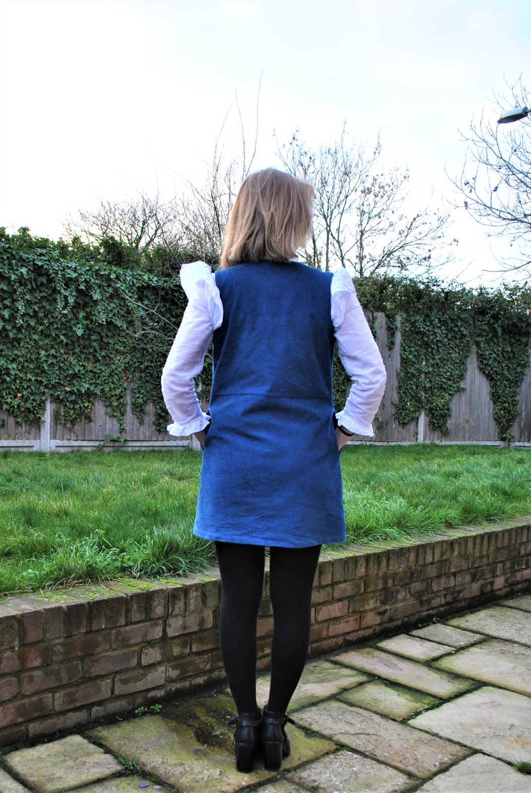 Patter Review - Seamwork, Dani Pinafore