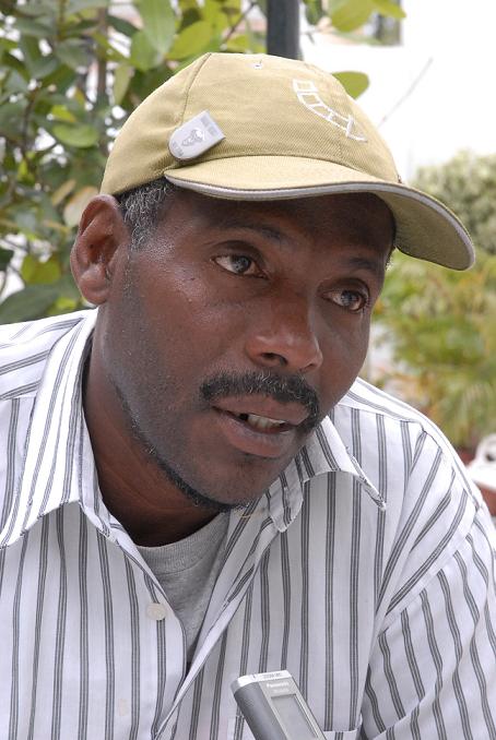 Guanaroca del Sur: MARCIAL GALA: Caleidoscopio de un niño triste