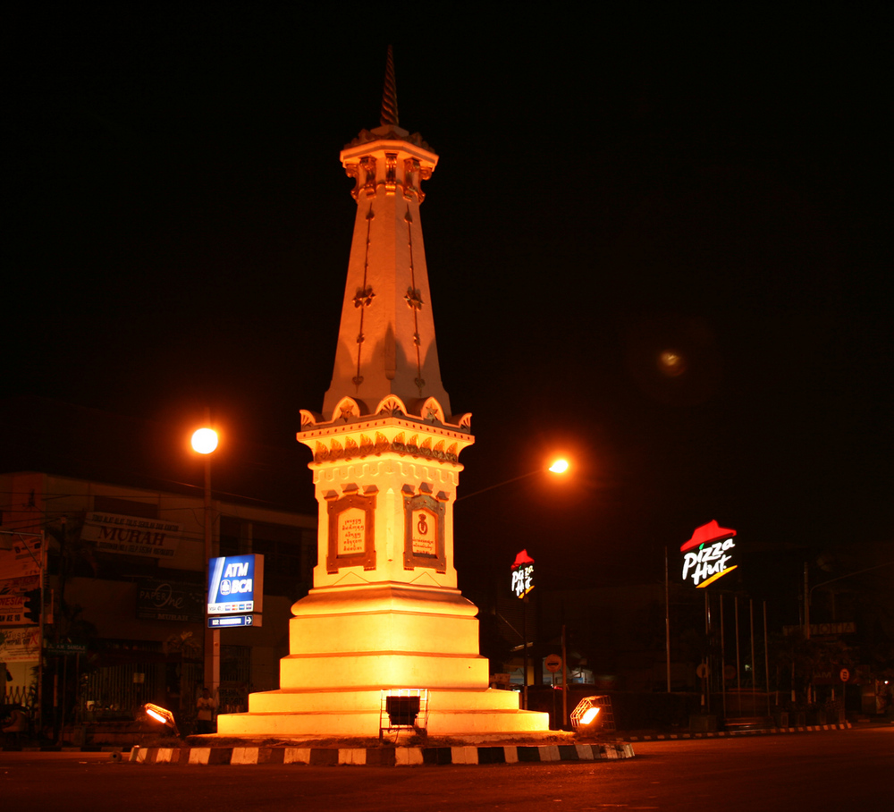 Tugu Yogyakarta, Tugu Jogja, Tugu Jogjakarta ~ Outing Jogja, Paket ...