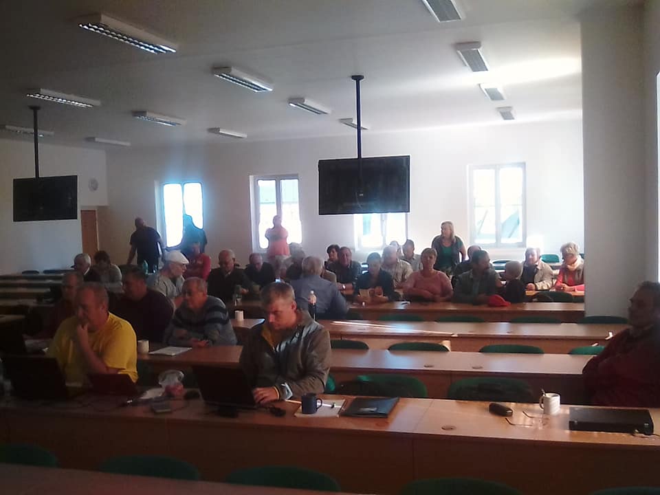 Ing. Kalenda Jiří: KALENDOVY VČELAŘSKÉ POSTŘEHY ROKU 2018