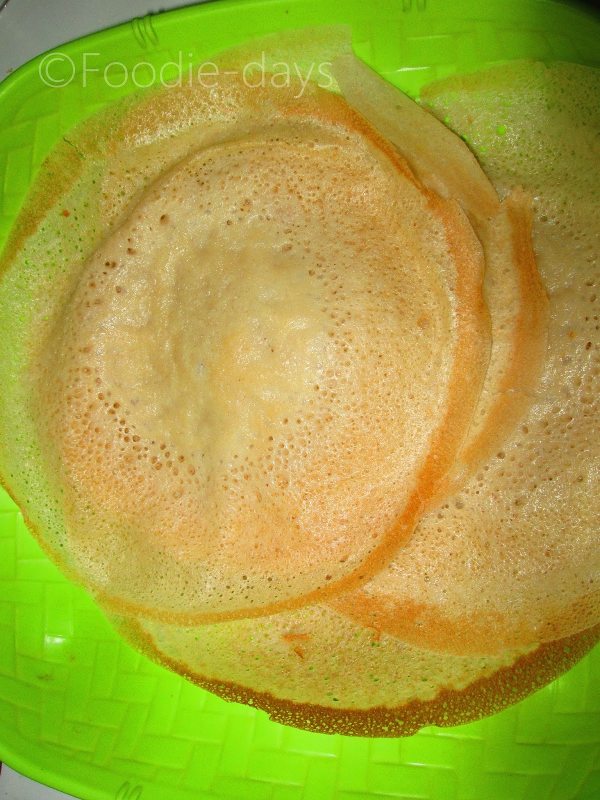 Godambu vellayappam| Fermented wheat pancakes