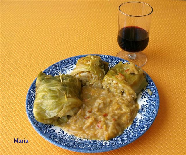 Para hincar el diente K+M = M+K: Repollo relleno