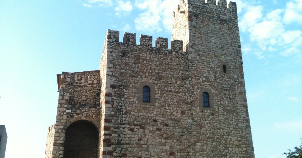 El castell de El Papiol | Baix Llobregat