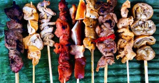 Isaw at Mang Larry's in UP Diliman | Ivan About Town