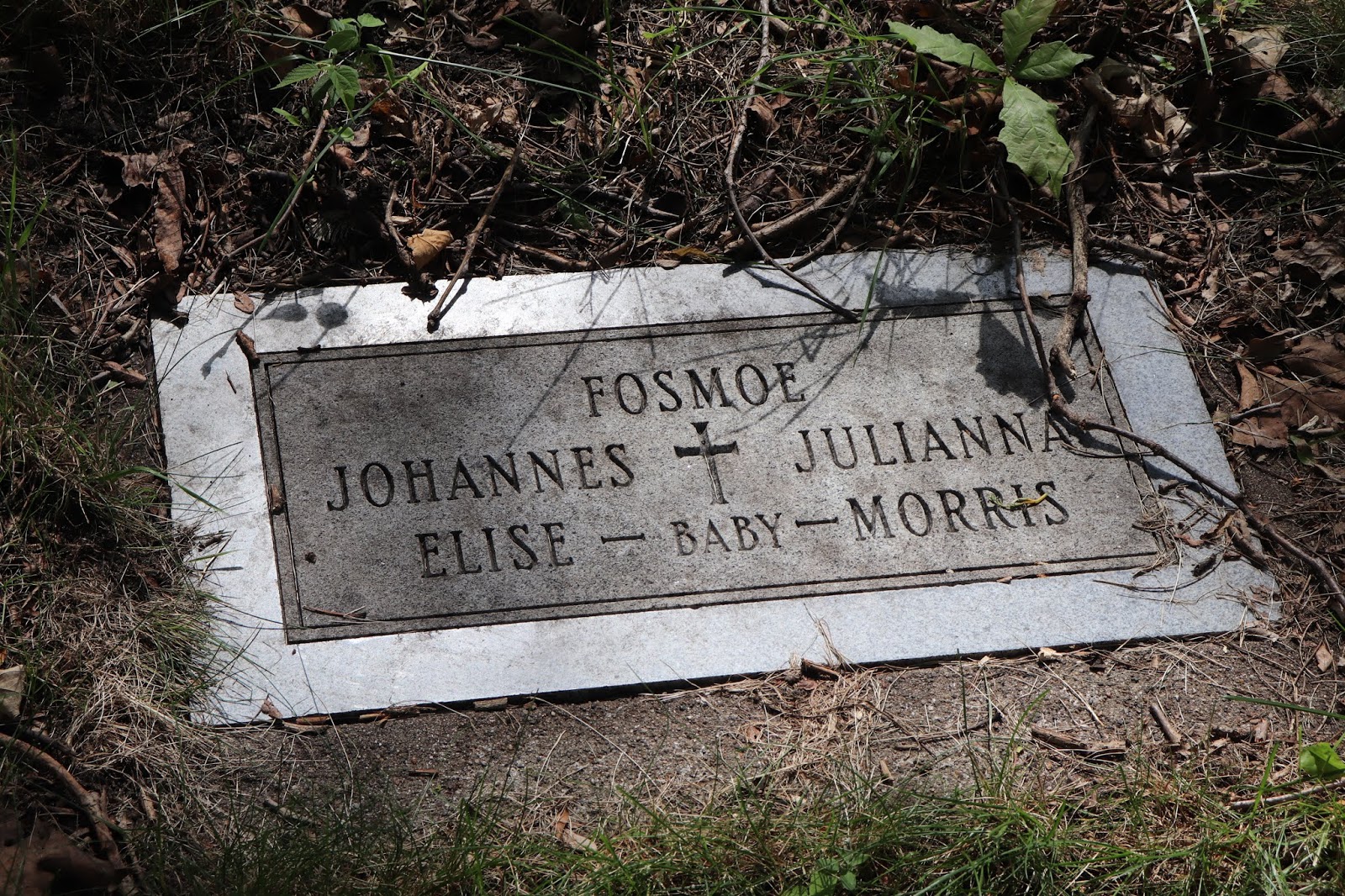 The Minneapolis Pioneers & Soldiers Memorial Cemetery - Minneapolis, MN ...