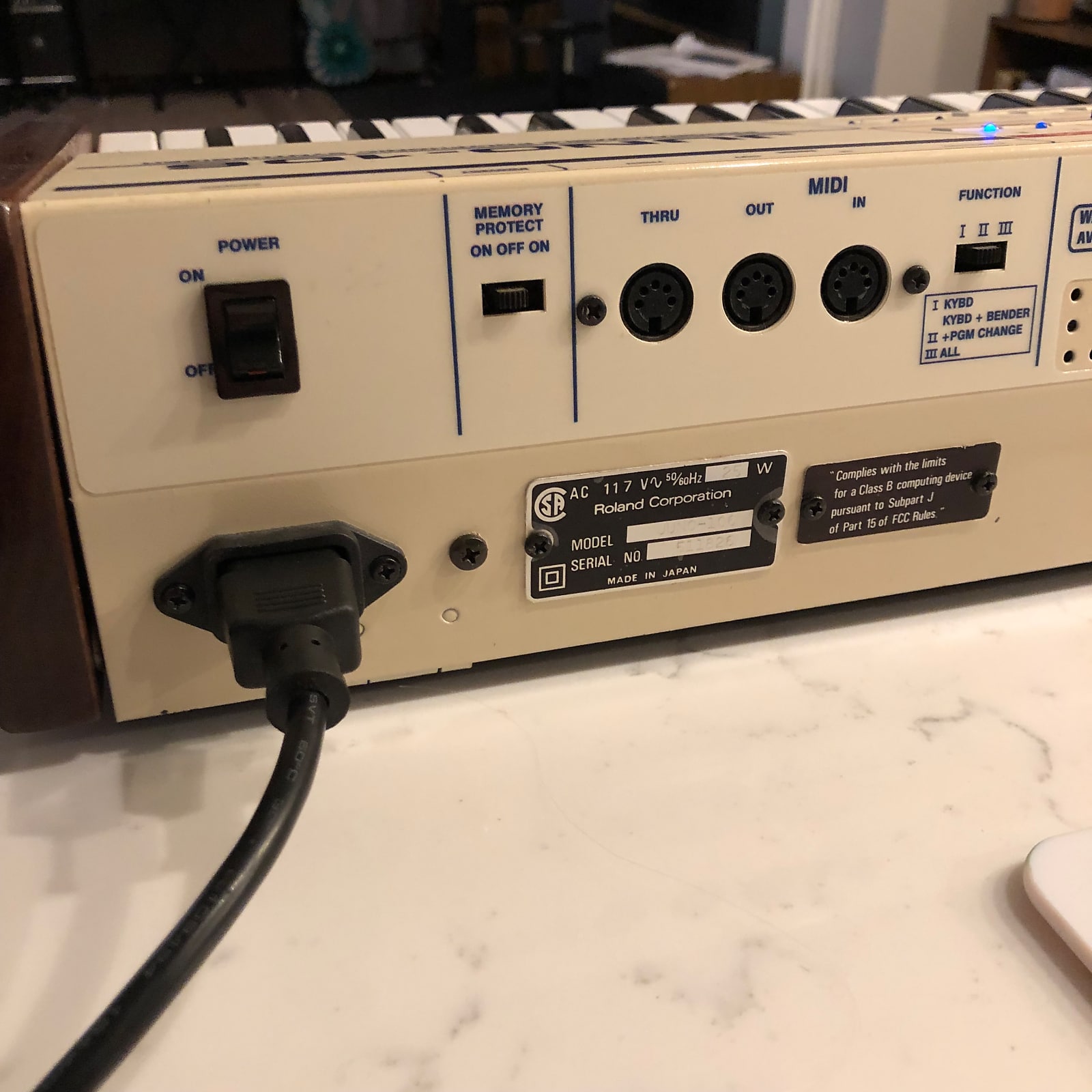 MATRIXSYNTH: Cream White Roland Juno-106 Analog Polyphonic Synthesizer ...