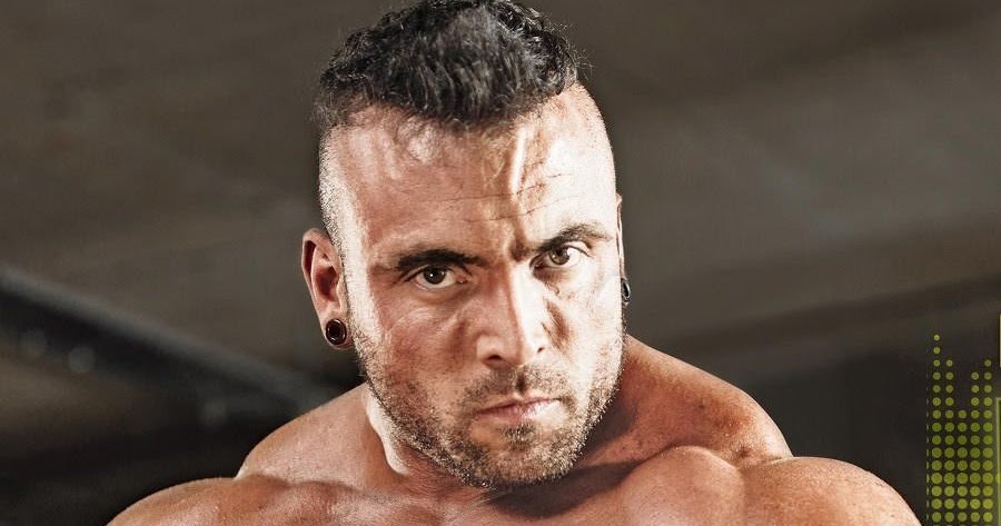 world bodybuilders pictures: cute british bodybuilder luke sandoe after ...