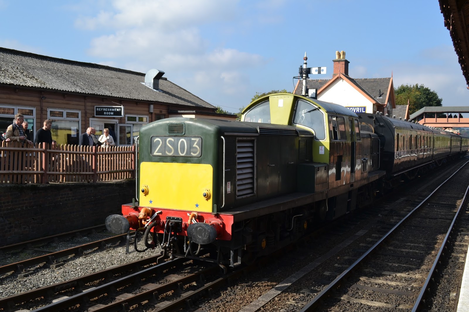 British Diesels and Electrics: Class 17 (Clayton Equipment 900hp Type 1 ...