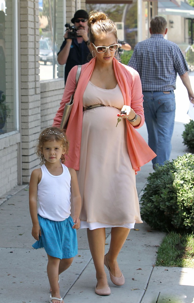 The OAK: Modest Hollywood