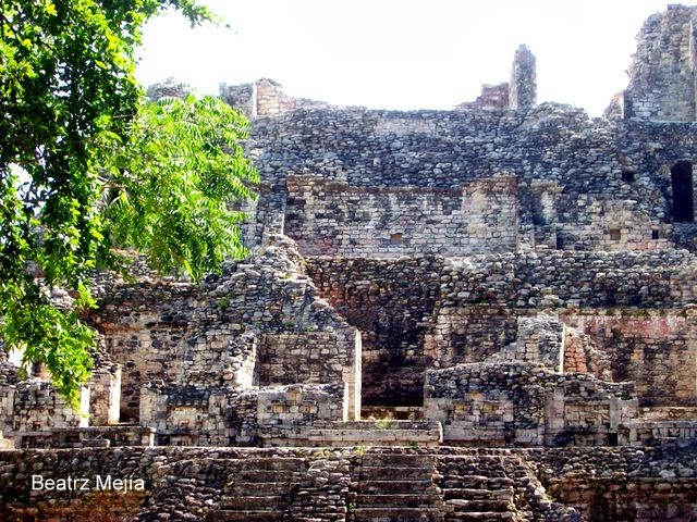 El Bable: El estilo de Río Bec en Zona Arqueológica de Becán, Campeche.