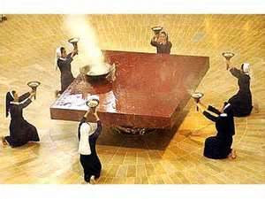 southern orders: HOW DO YOU LIKE YOUR LITURGY PERFORMED? "PERFOMATISM"