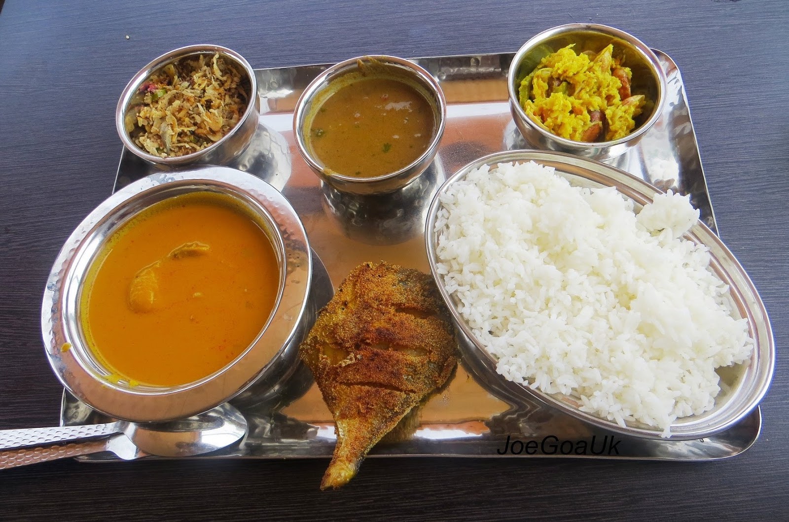 Explore Goa : Travel Goa with BBConRent: Goan Food : Sea Food || Famous ...