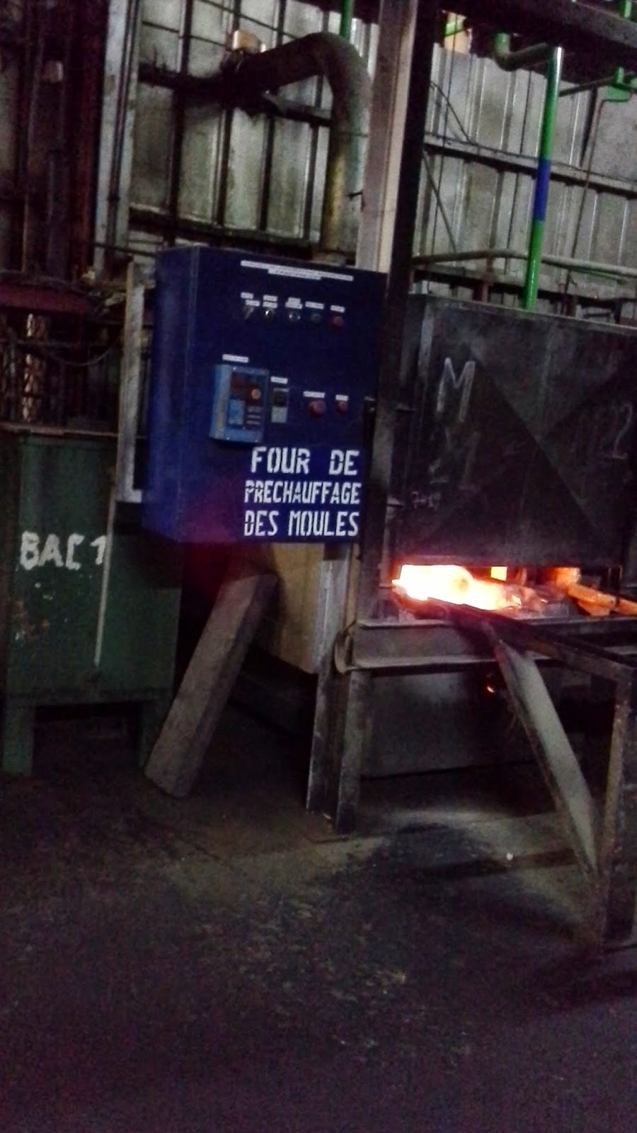 ngobithe: SOCAVER (société Camerounaise de verrerie)