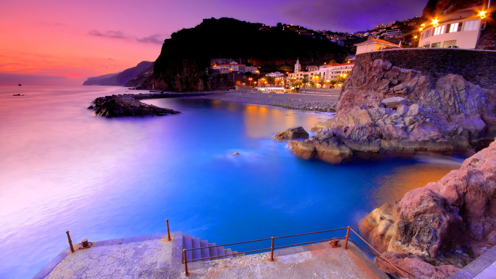 cepem: Magical River Beach Wallpaper