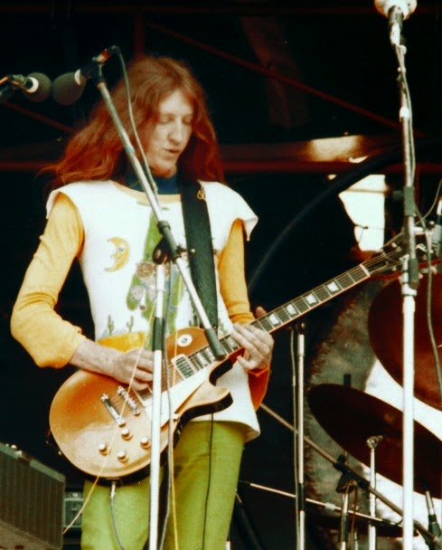 Blues Perişan: 70’lerin Gong ve Soft Machine gruplarının kurucusu ...