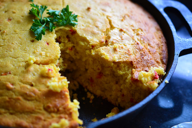 Greedy Girl : Redpepper cornbread