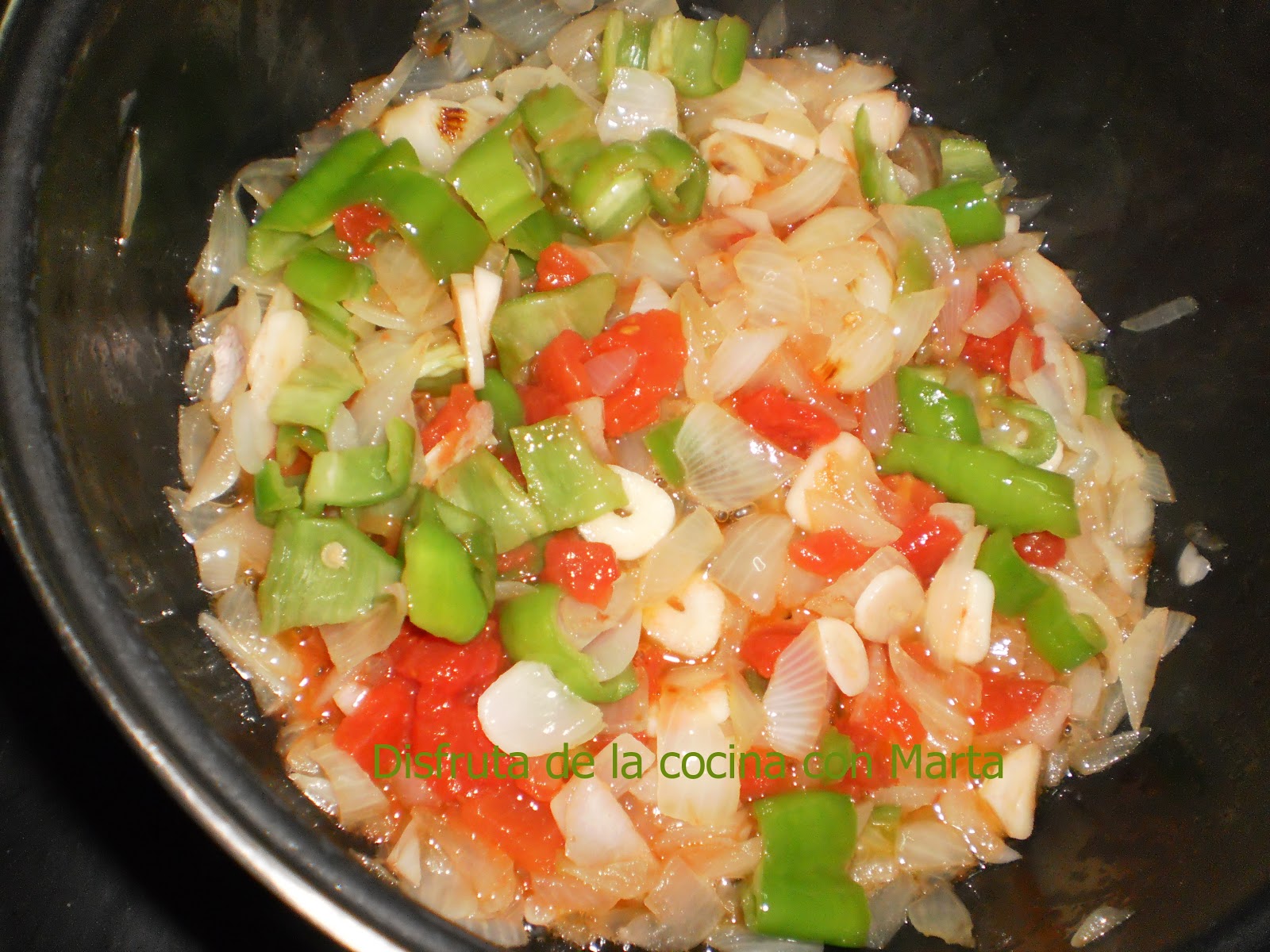 Disfruta de la cocina con Marta: Marmitako de bonito, paso a paso