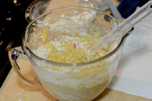 Livin' Life - One Spoonful At A Time: Banana Bread Food Gifts