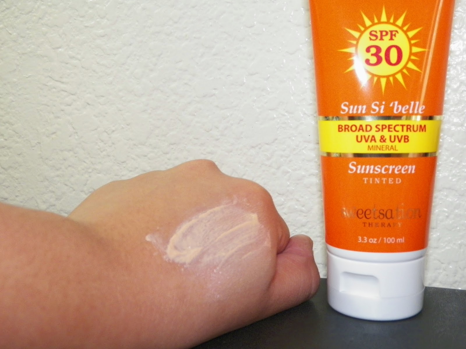 mygreatfinds: Sun Si'belle Broad Spectrum Tinted Sunscreen SPF30 Review
