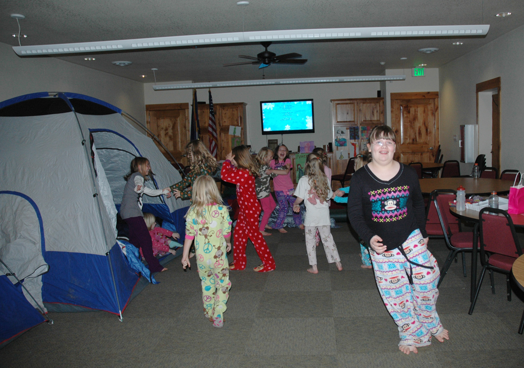 Girl Scout Troop 4288: Holiday Slumber Party
