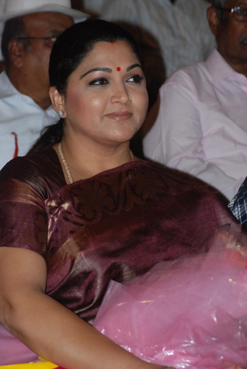 Lyricist Vairamuthu’s Moondram Ulaga Por Book Release |Tamil Cinema ...