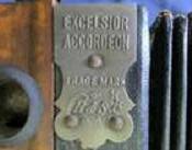 trying figure out brand of my melodeon