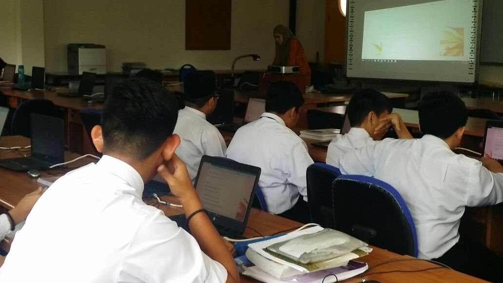 Mari Belajar Bahasa Melayu: PENGGANDAAN