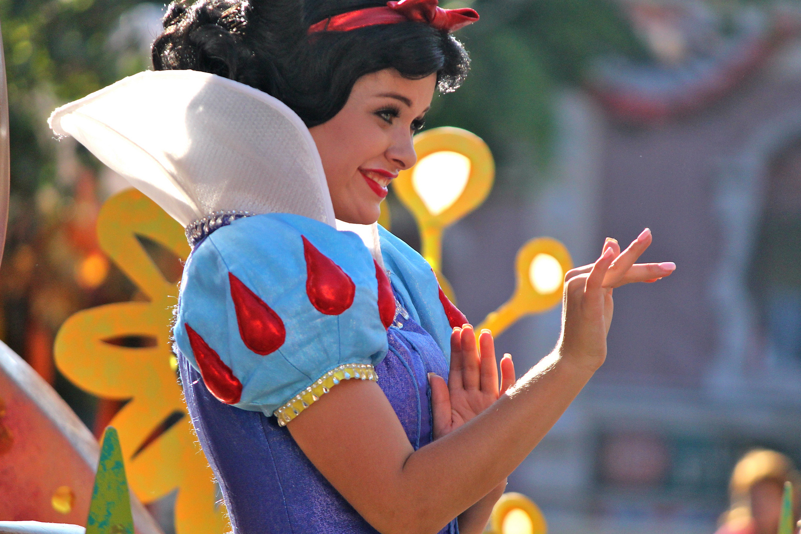 Filmic Light - Snow White Archive: Snow White Cast Members in Motion