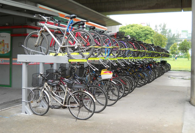If Only Singaporeans Stopped to Think: More bicycle racks at 10 MRT ...