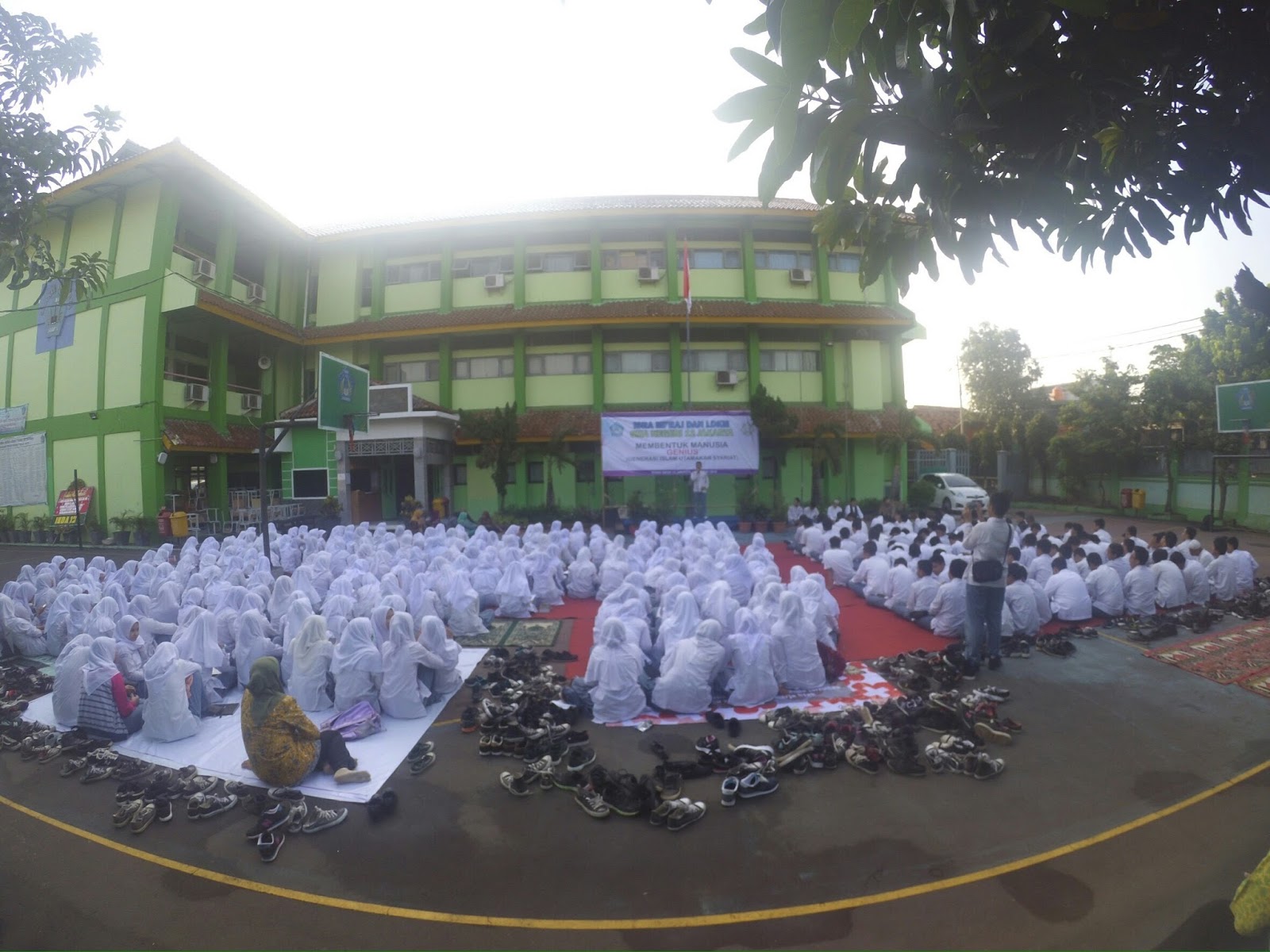 ROHIS SMAN 12 JAKARTA