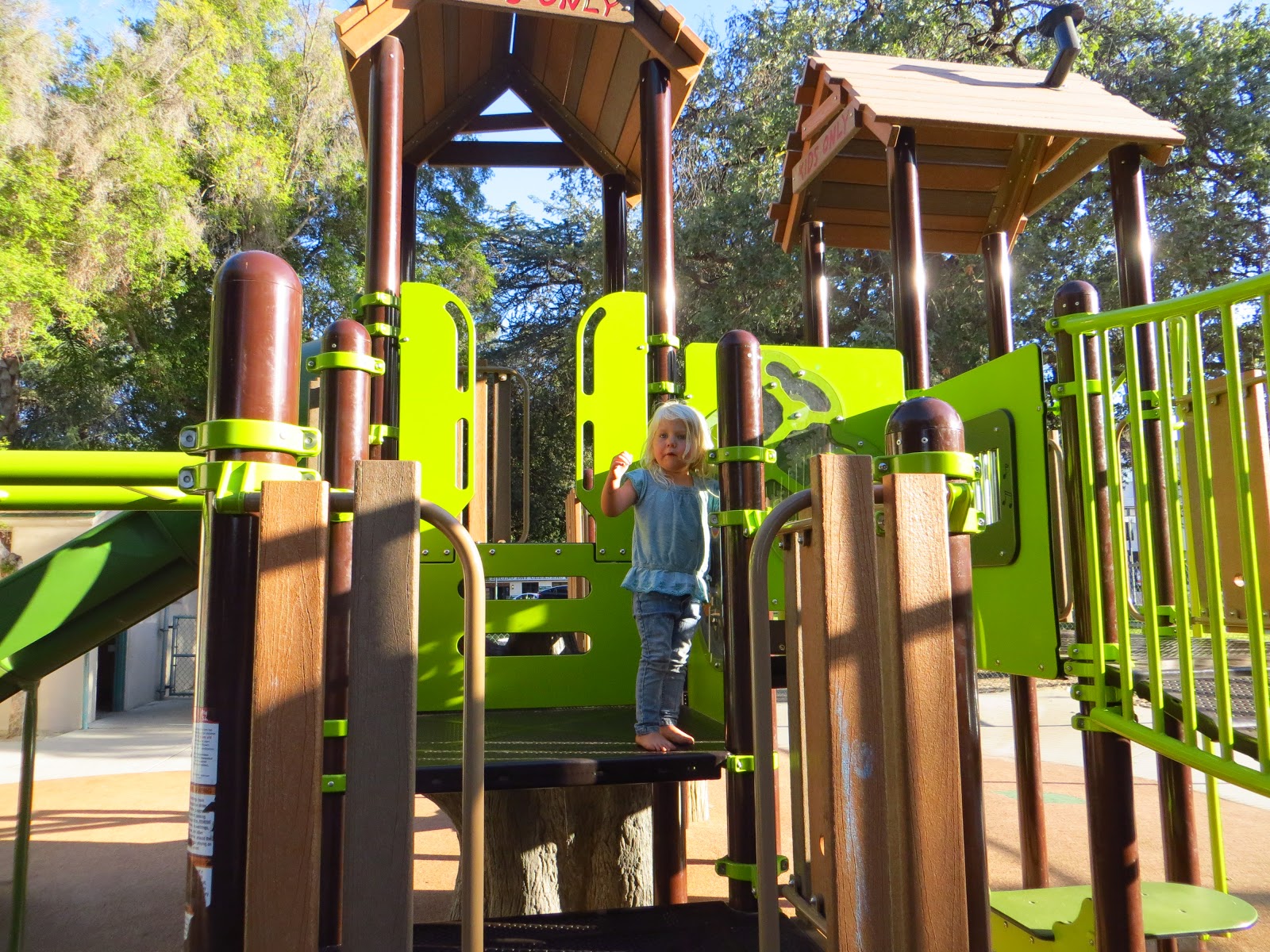 Los Angeles Park Reviews: Encino Park