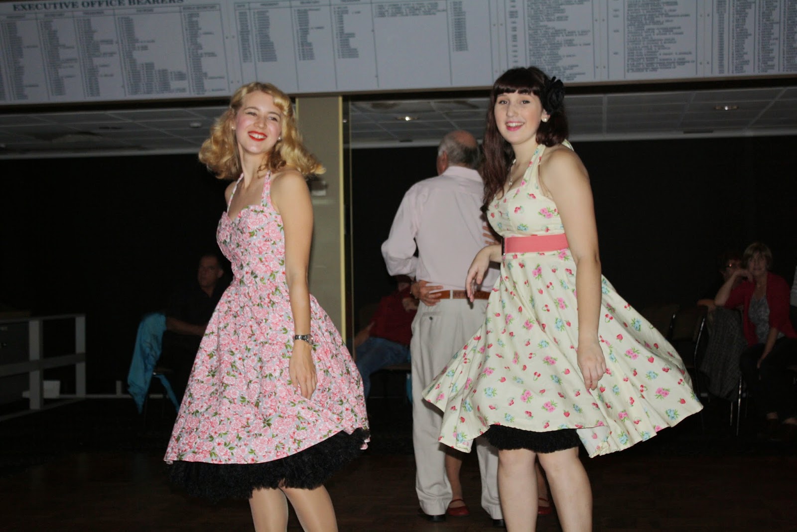 Diner and Dancing! | GracefullyVintage