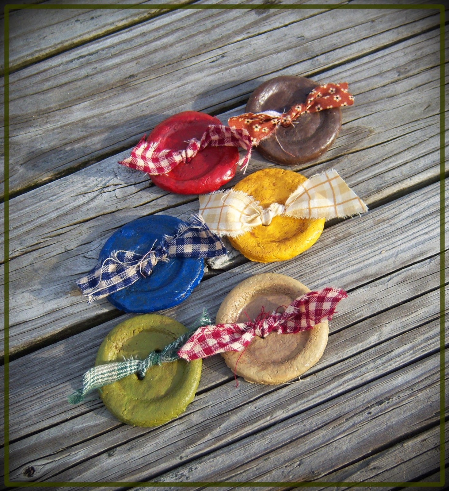 Shoregirl's Creations: Button Magnets