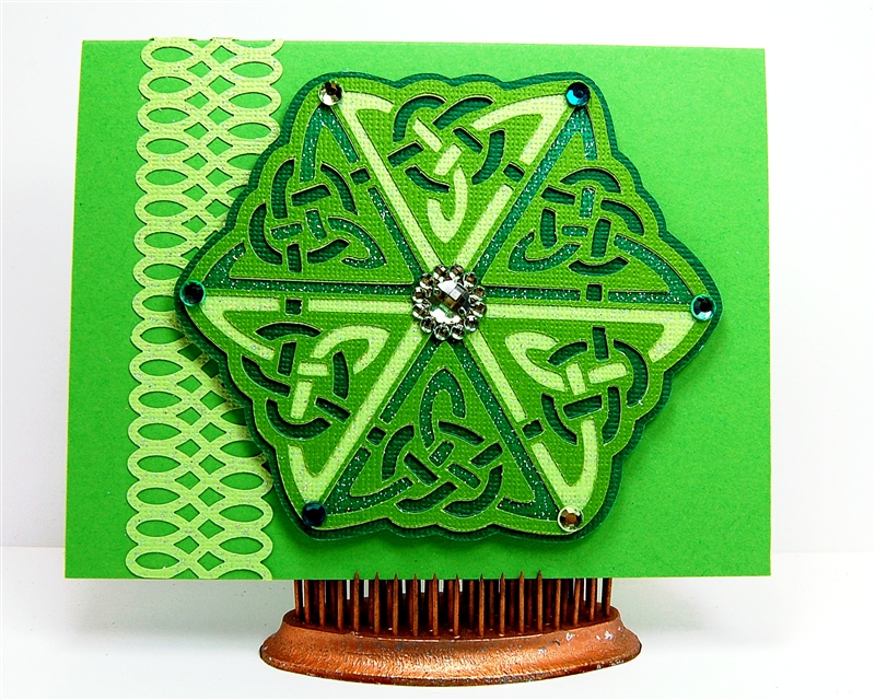 Capadia Designs: Celtic Medallion for St. Patrick's Day